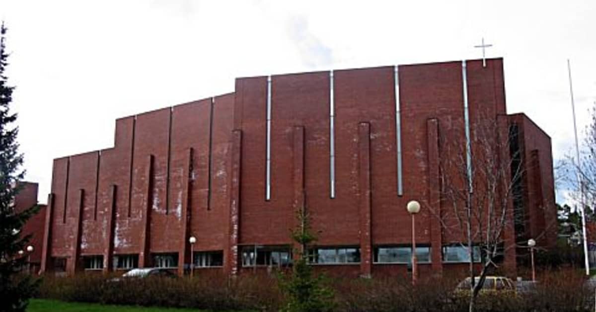 Olarin kirkon peruskorjaus käyntiin | Yle