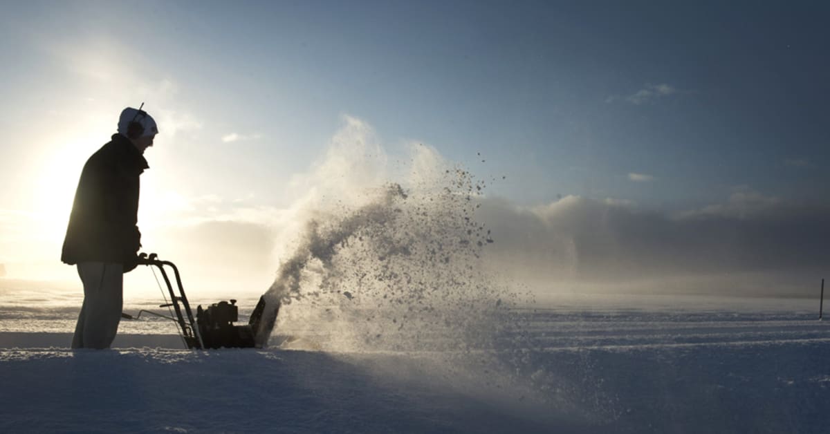 Ruotsissa satanut lähes metri lunta | Yle