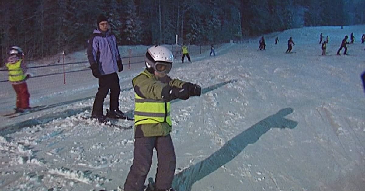 Laskettelukoulu auttaa erityislasta myös arjessa | Yle