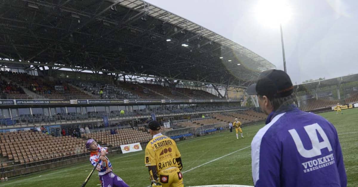 Kuvagalleria: Miesten Superpesis rantautui sateiseen Helsinkiin | Yle