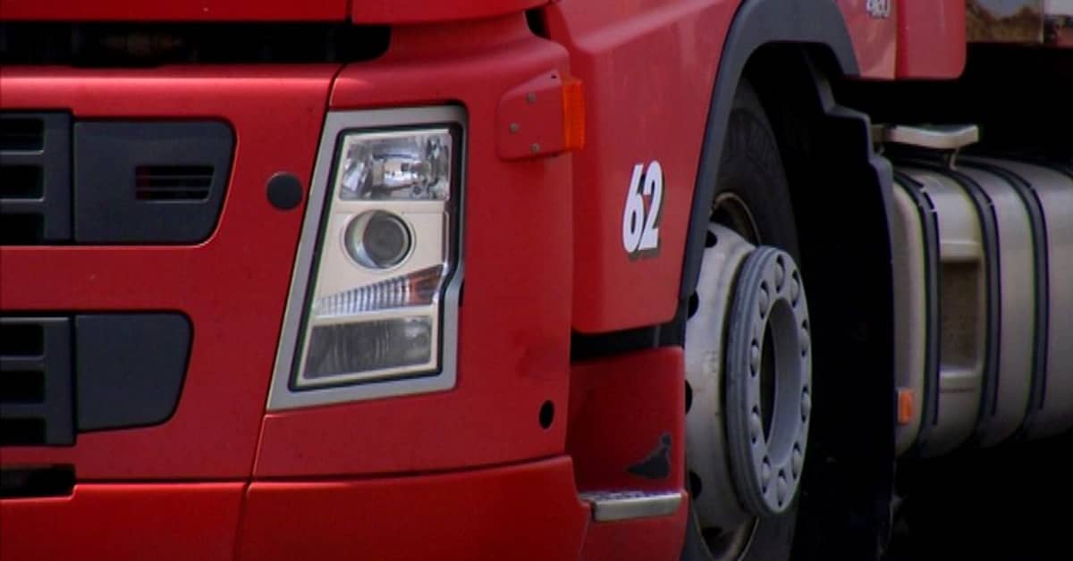 Lorry drivers stage protest convoy, block Helsinki traffic | Yle
