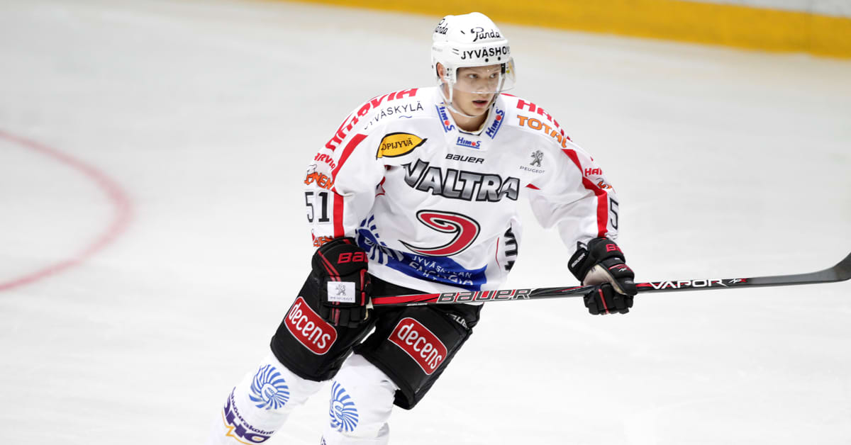 Kaksi JYP-pelaajaa jättää seuran | Yle