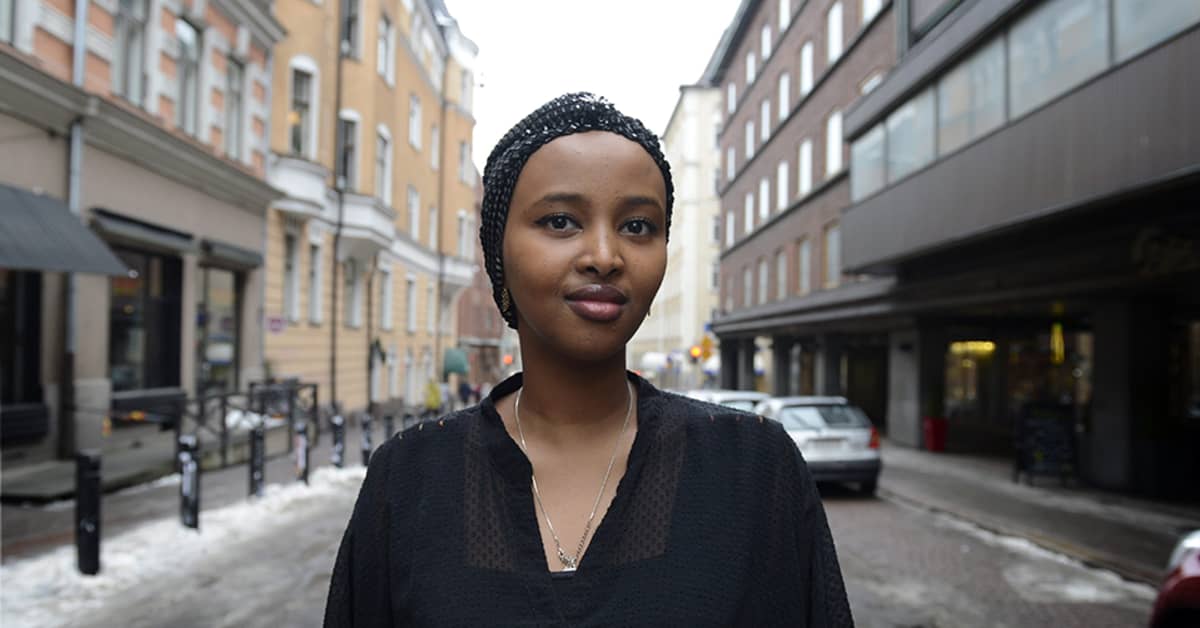 Elokuvaohjaaja Naima Mohamud on Vuoden Kasvattaja | Yle