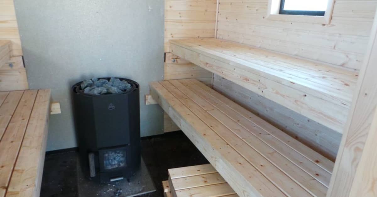 Stuba Nikula haikailee saunasta Helsingin matkailuvalttia | Yle