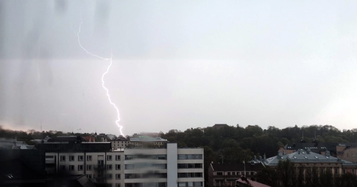 Ukkonen on katkonut sähköjä ja sytyttänyt metsäpaloja Varsinais ...