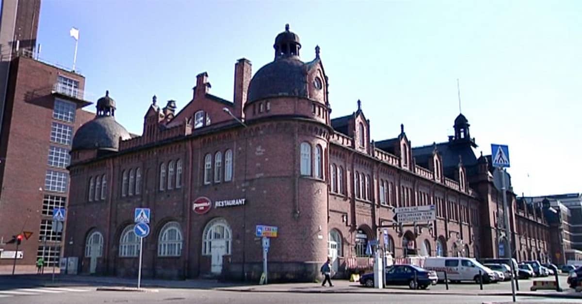 Stuba Nikula kerää kokemuksia tilapuutteen vuoksi mönkään menneistä ...