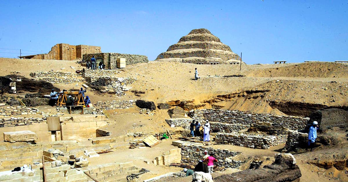 Sakkaran pyramidin pelätään turmeltuneen kunnostustöissä – "pyramidi ...