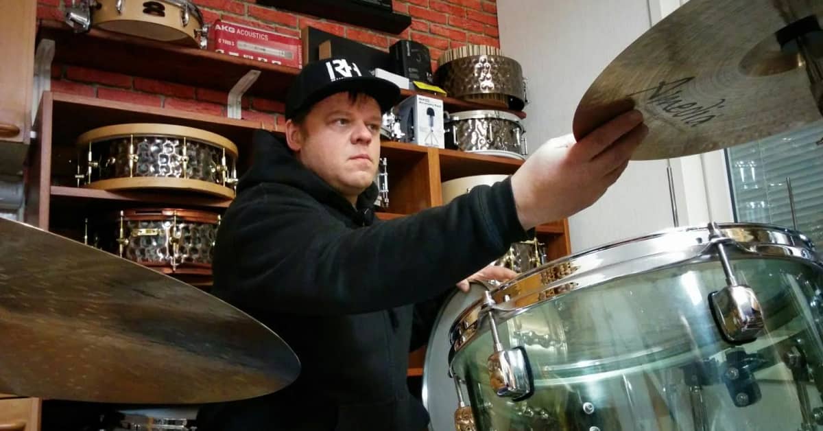 Suomalaiset onnistujat: "Hyvät rummut syntyvät innostuksesta" – video | Yle