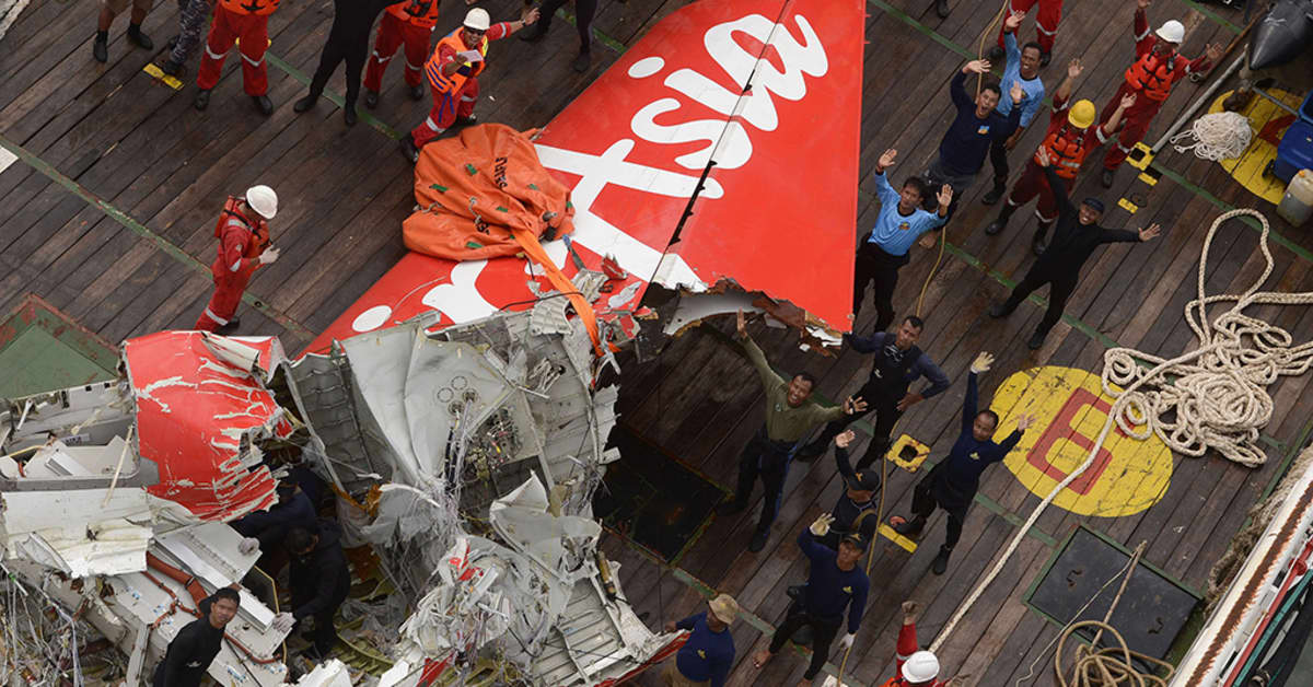 AirAsian turmakoneen musta laatikko löytyi | Yle