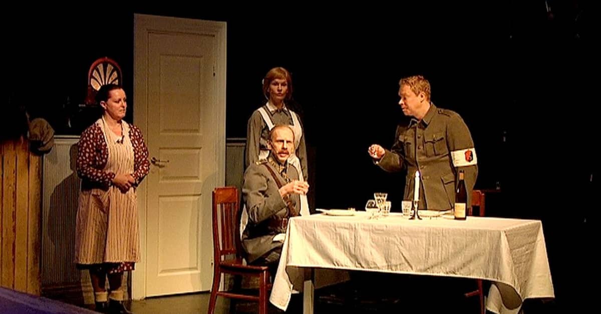 Mannerheim ja kettujen sota – näytelmä Suomen huikeimmasta sökö-pelistä | Yle