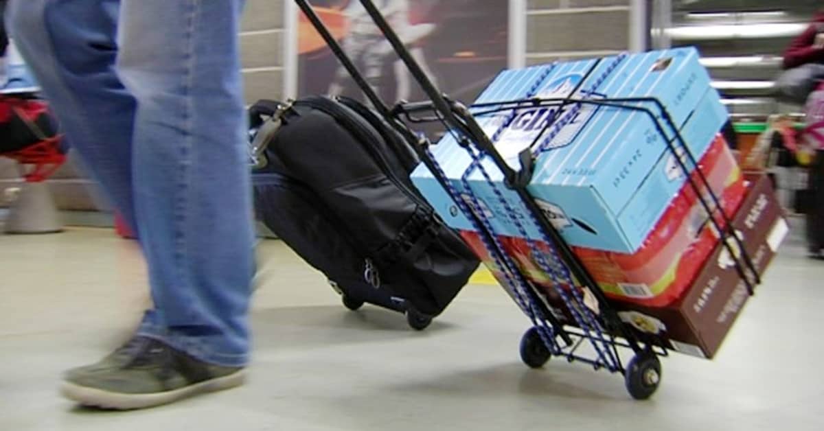 Viro kiristää alkoholiveroa – loppuuko viinaralli? | Yle