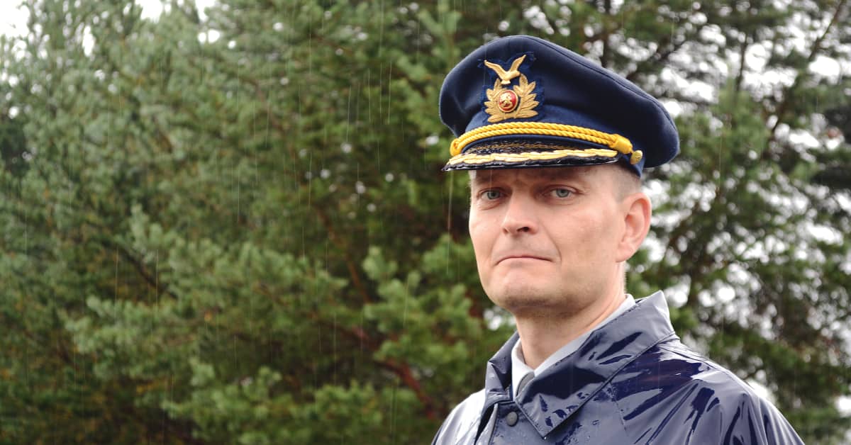 Karjalan lennoston komentaja vaihtuu – Jari Mikkonen ylennetään ...