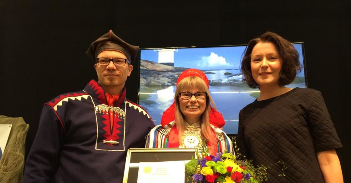 Sámi language lecturer voted Finland's first Sámi of the Year | Yle