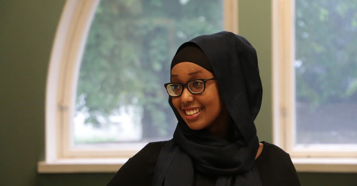 Maahanmuuttajat ja suomalaiset opiskelevat eri lukioissa | Yle