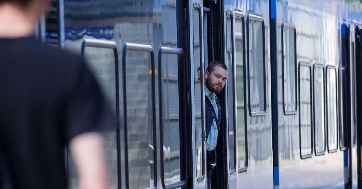 Ticket inspection crackdown reduces railway fare dodgers | Yle