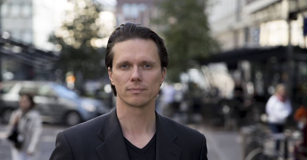 Topi Lehtipuu jättää Helsingin juhlaviikot – jatkokausi ei kiinnostanut ...