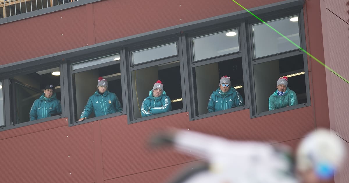 Ensimmäinen nainen mäkituomarina MM-kisoissa - Karjalaisen valvovan ...