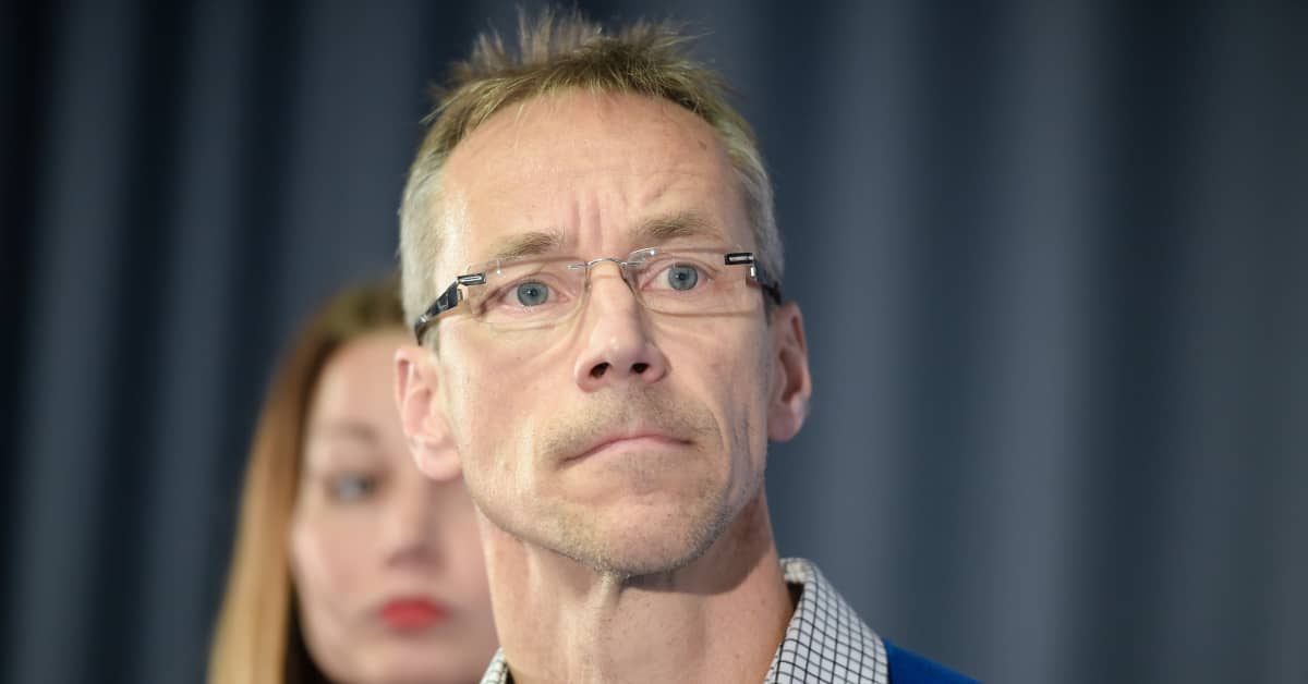 Pasi Mustonen luotsaa Naisleijonia MM-kotikisoihin saakka | Yle