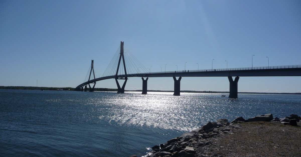 Kan och skall en minister dra hemåt? | Inrikes | Svenska Yle