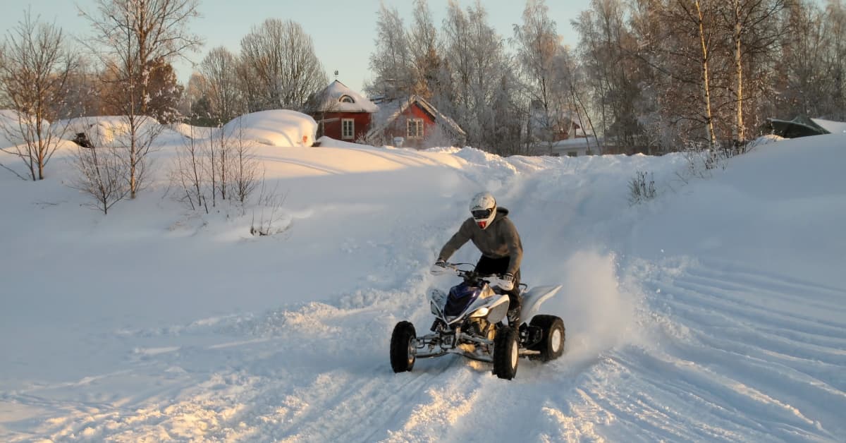 Dyr fyrhjuling stulen | Västnyland | Svenska Yle