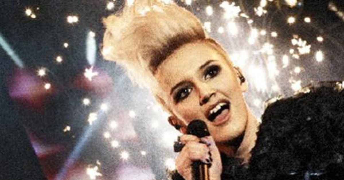 Elin Blom fick lämna Idol | Kultur | Svenska Yle