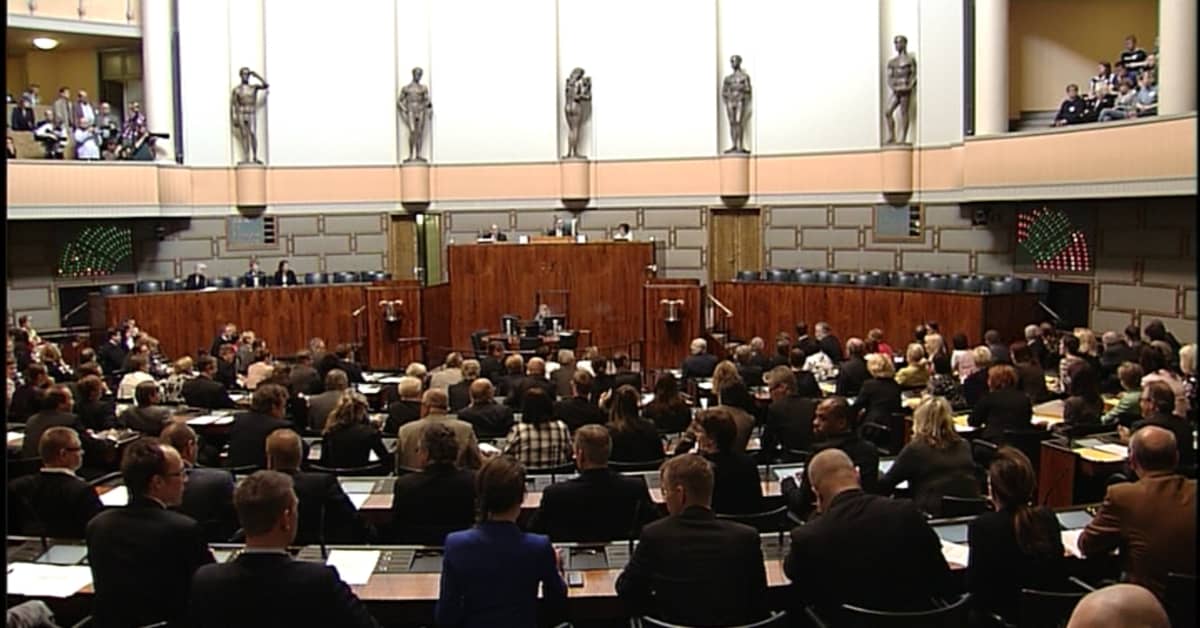 Centern: Riksdagsvalet samtidigt med EU-valet | Inrikes | Svenska Yle