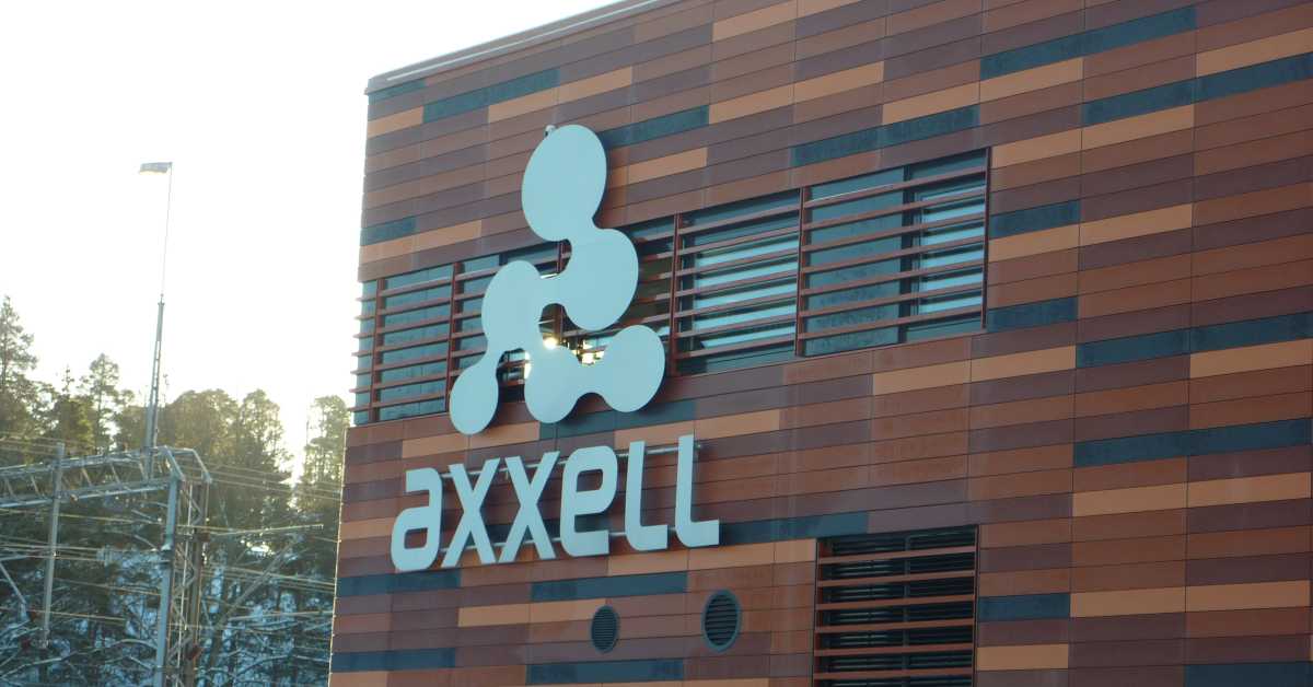 Axxell demonstrerar för yrkesutbildningen | Västnyland | Svenska Yle