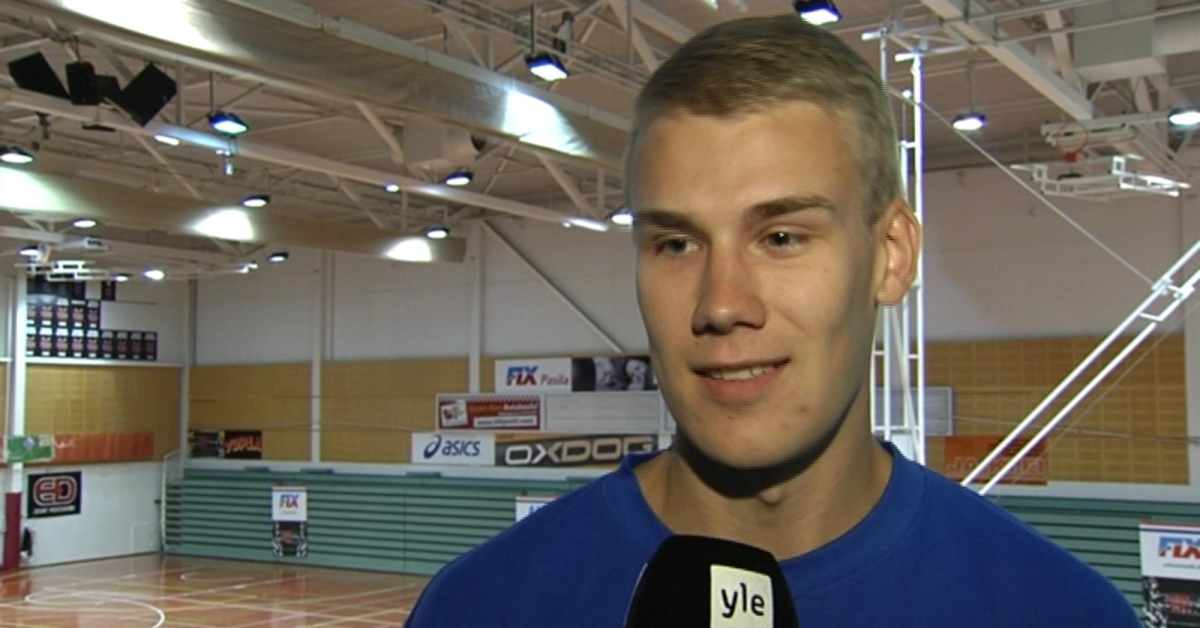 Lindbom trivs i Seagulls – förlänger kontraktet | Sport | Yle