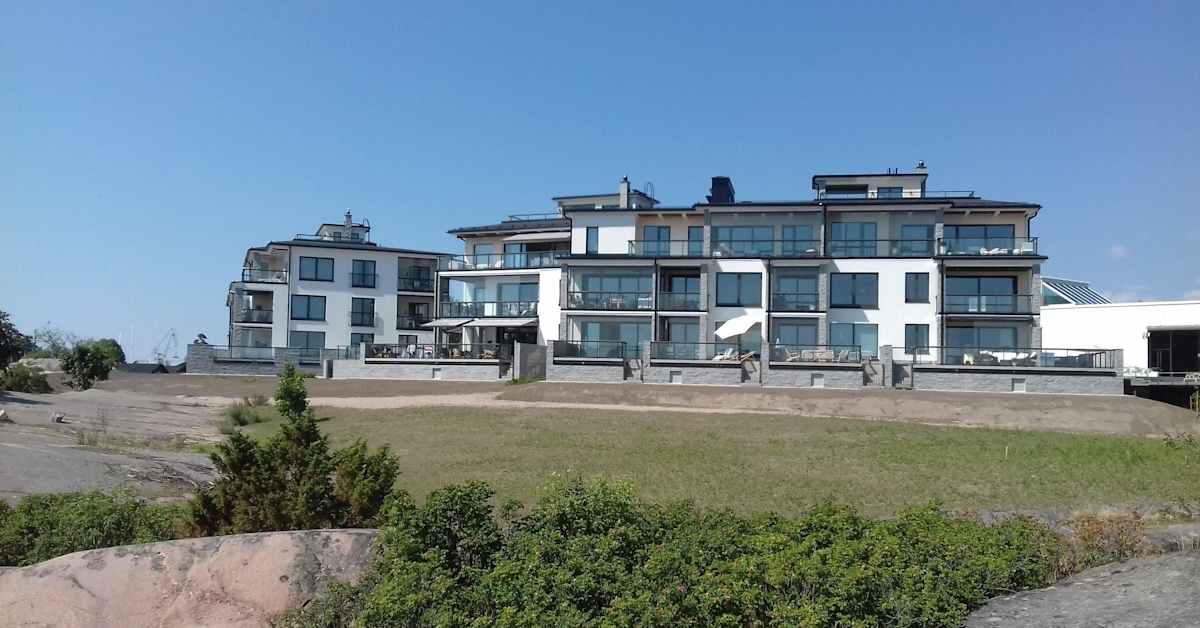 Ägarna på Fabriksudden hoppas bygga svithotell i Hangö med undantagslov ...