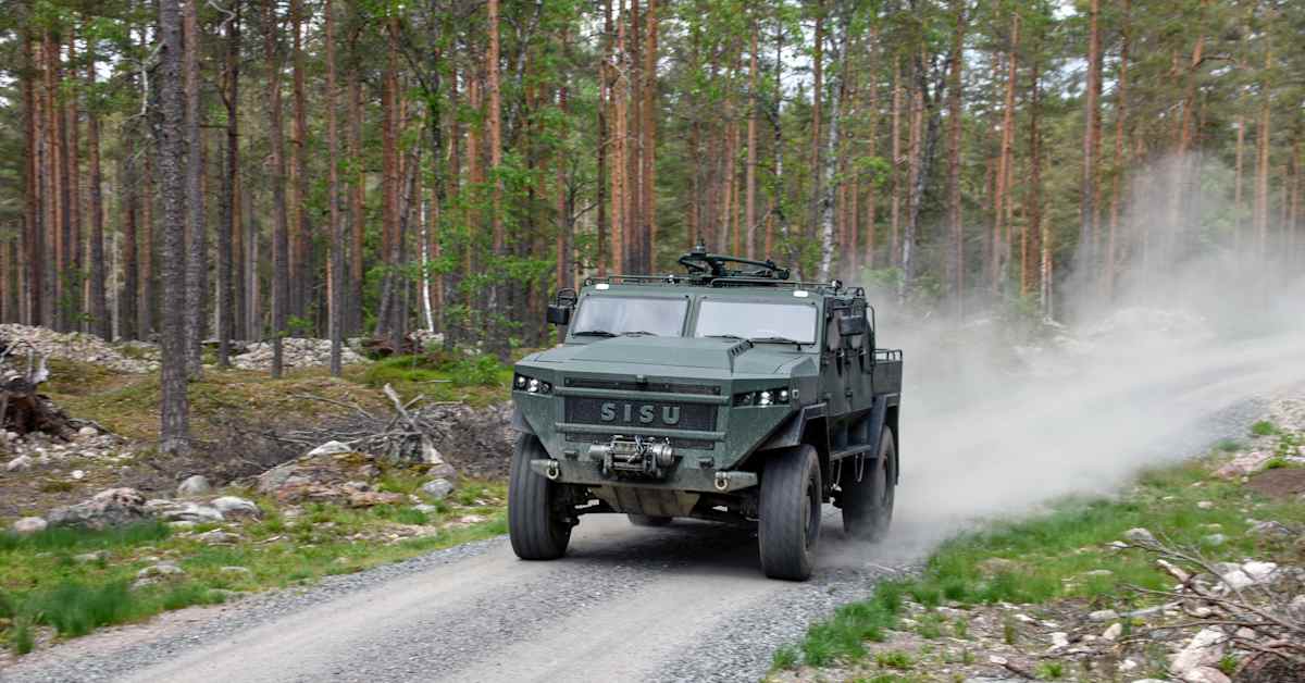 Försvarsmakten köper fordon av Sisu i Karis för drygt 19 miljoner ...