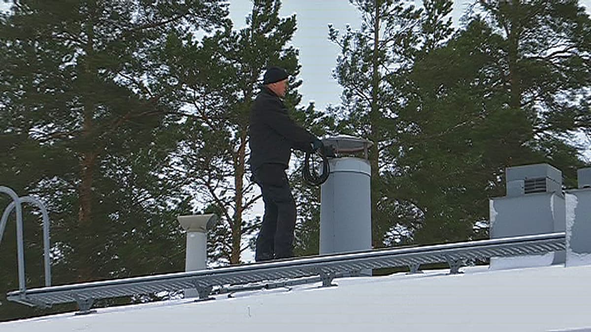 Nuohooja saapuu pian vain kutsusta – "Vakuutusyhtiö kyselee herkästi ...