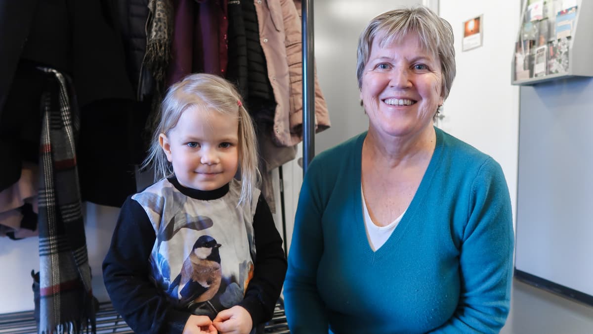 Ensimmäiset naispapit vihittiin 30 vuotta sitten – Useimmille papin ...