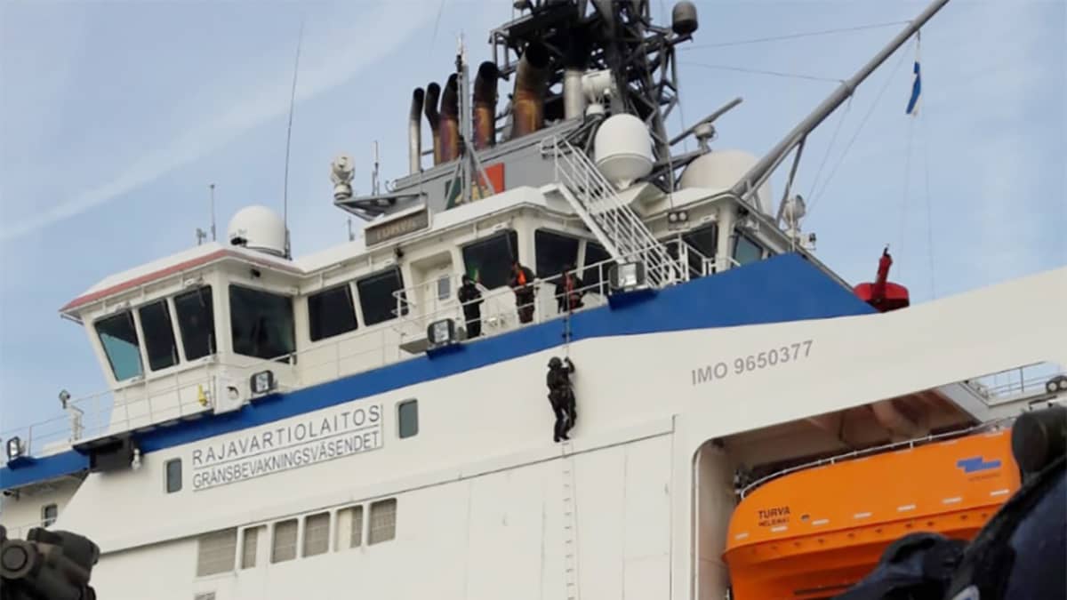 Poliisin Karhu-ryhmä ja Rajavartiolaitos mukana suuressa harjoituksessa ...