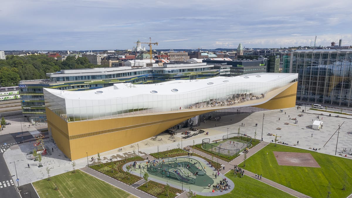 Helsinki’s Oodi voted world's best new library for 2019 | News | Yle ...