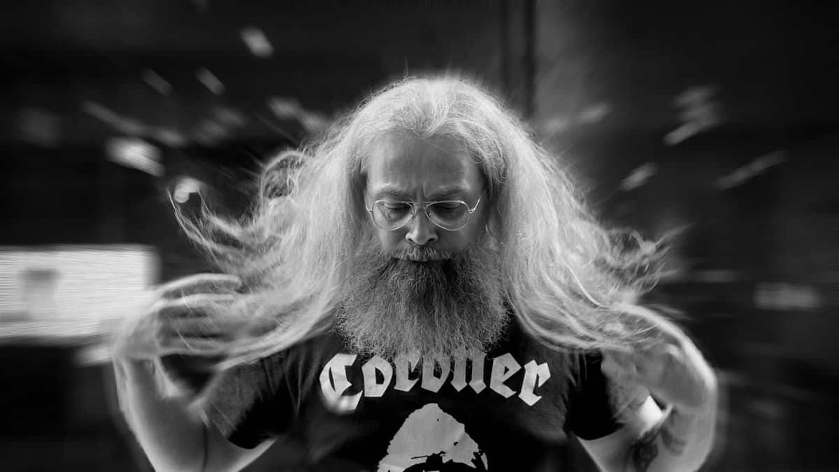 Marko Annala halusi palavasti isäksi, nyt lapiopartainen kirjailija ...