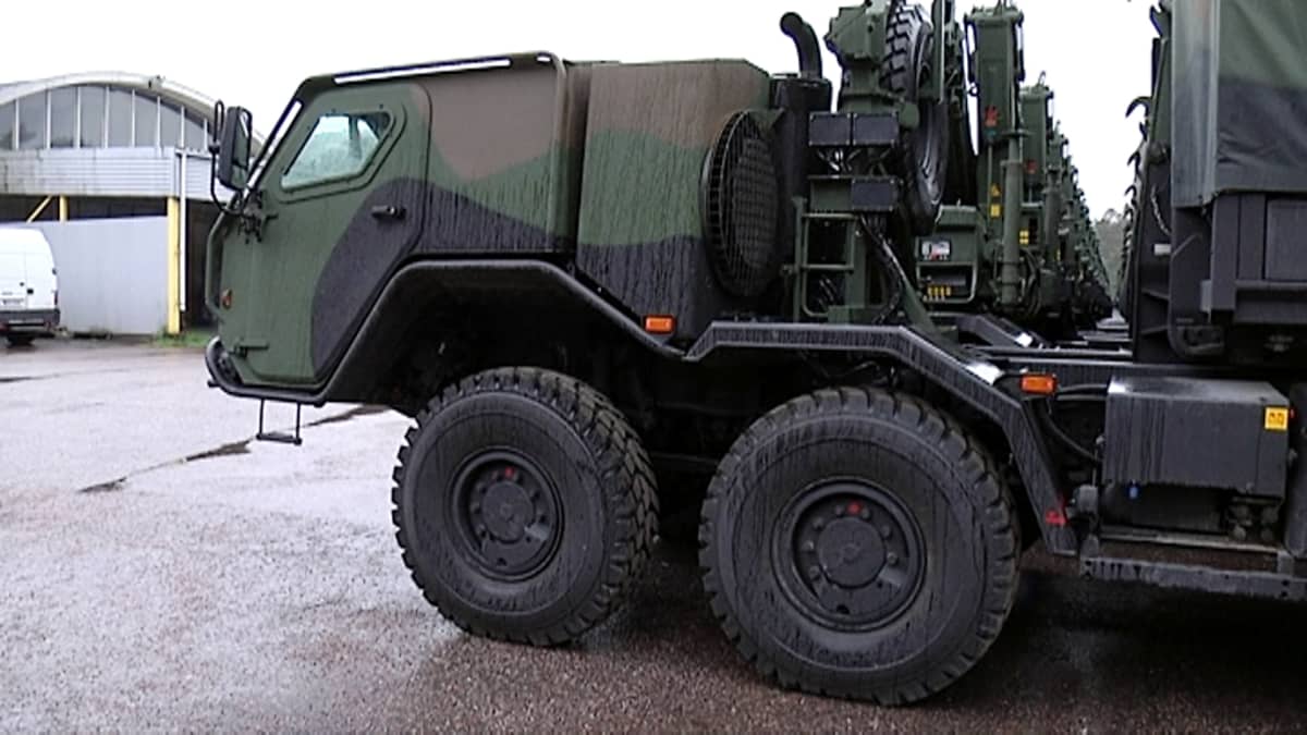 Defence Forces Criticise Sisu Vehicle Quality | News | Yle Uutiset