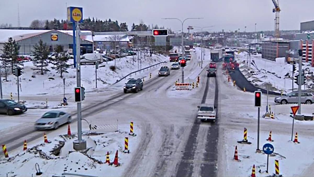 Lahden Launeen ruuhkiin helpotusta | Yle Uutiset