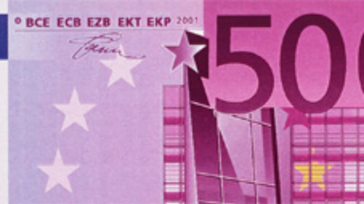 500 euroa viininpunaiseen kännykkään | Yle Uutiset