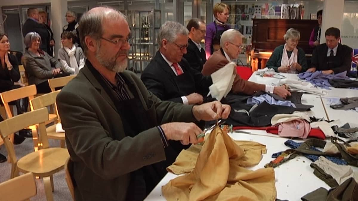 Salossa tehdään pöksyistä taidetta | Yle Uutiset