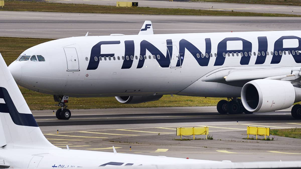 Finnair, miksi yhdensuuntainen lentolippu on niin kallis? | Yle Uutiset