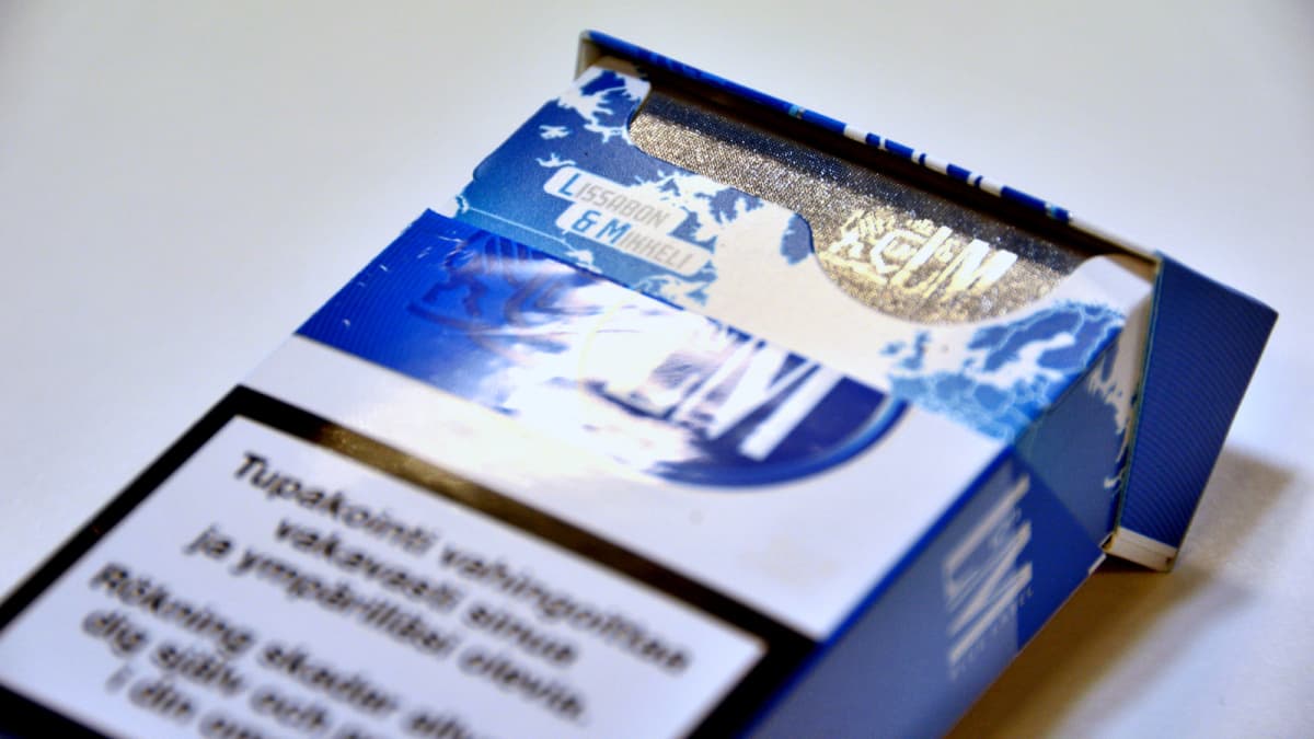 Tupakkajulkisuus on jo liikaa kaupungille: "Tietty raja siinäkin pitää ...