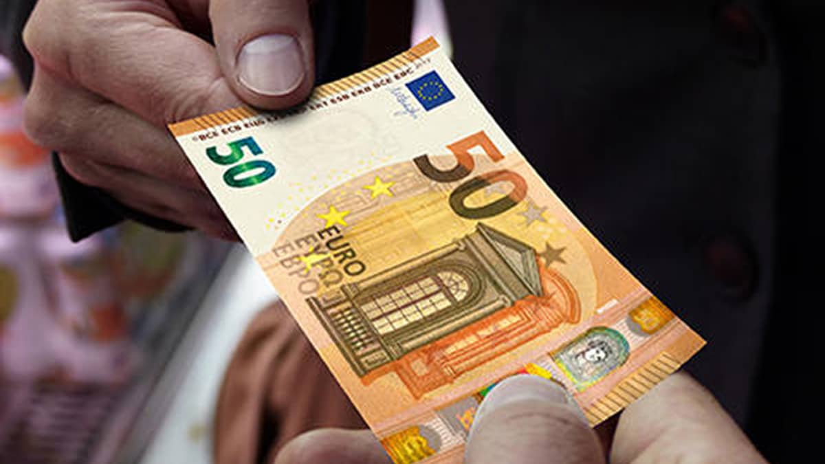 Uusi 50 euron seteli lasketaan liikkeelle huomenna | Yle Uutiset