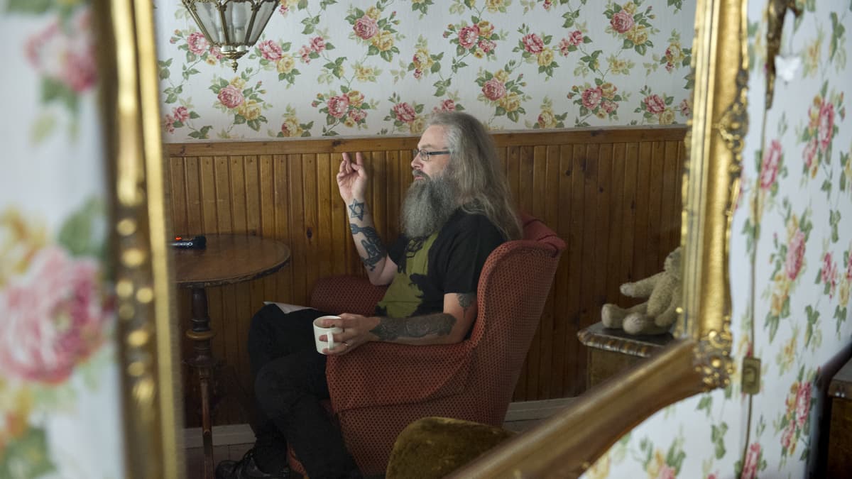 Koulukiusattu ja masennuksen kokenut Marko Annala: "Mie oon ihan ...