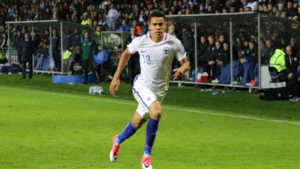 Huuhkajien vakiokasvo Pyry Soiri liittyy Tanskan liigan ...