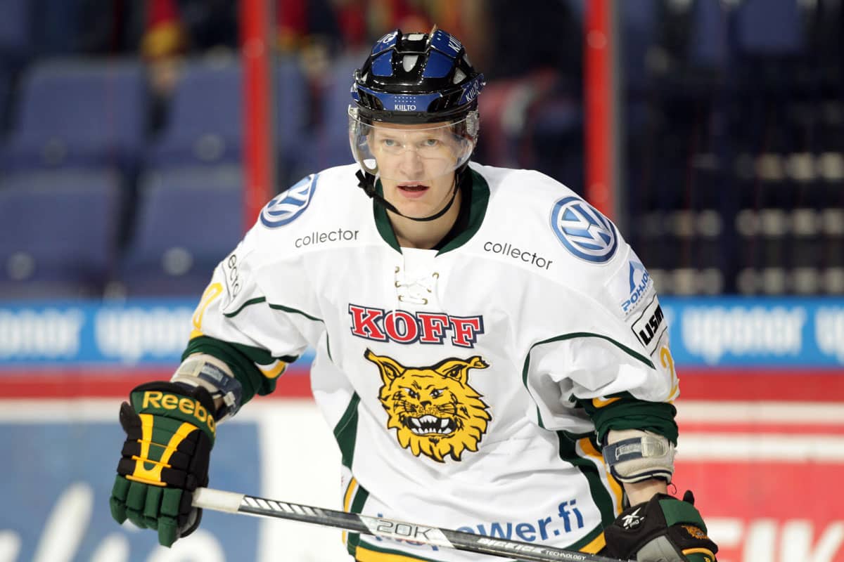 Korhonen vahvistaa Bluesia - "Tuo joukkueeseen kahden suunnan osaamista ...