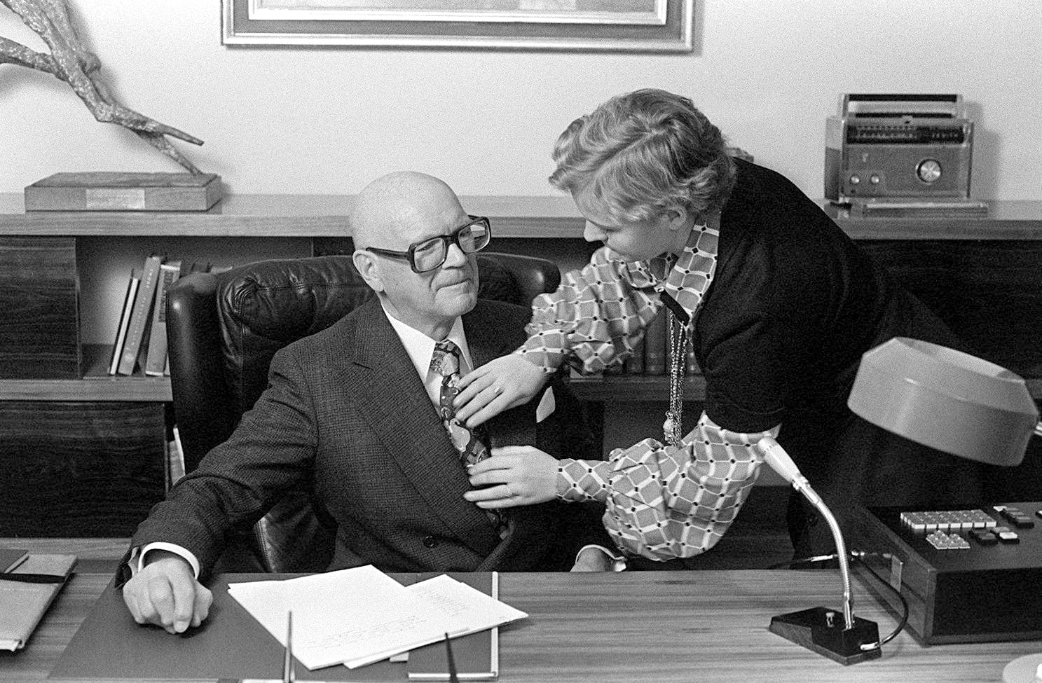 Kekkonen ja nuoriso | Kekkonen ei kuole koskaan | Radio | Areena | yle.fi